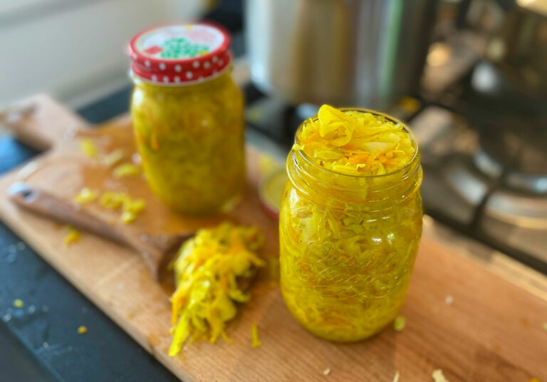 Atjar Tjampoer maken - René in de Keuken