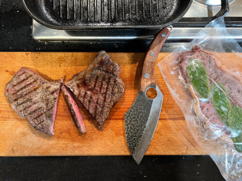 Hoe maak je perfect sous-vide gegaarde Entrecote of Rib-Eye Hoe maak je perfect sous-vide gegaarde Entrecote of Rib-Eye